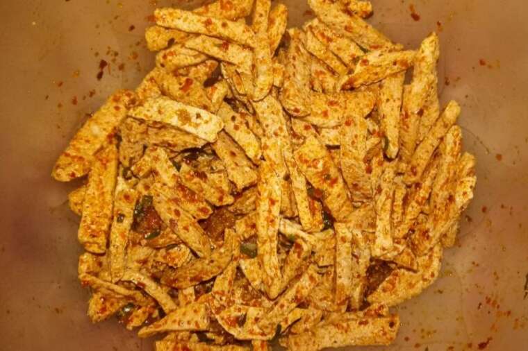 Basreng, Jajanan Renyah dan Pedas Asal Kota Kembang - MediaPijar.com