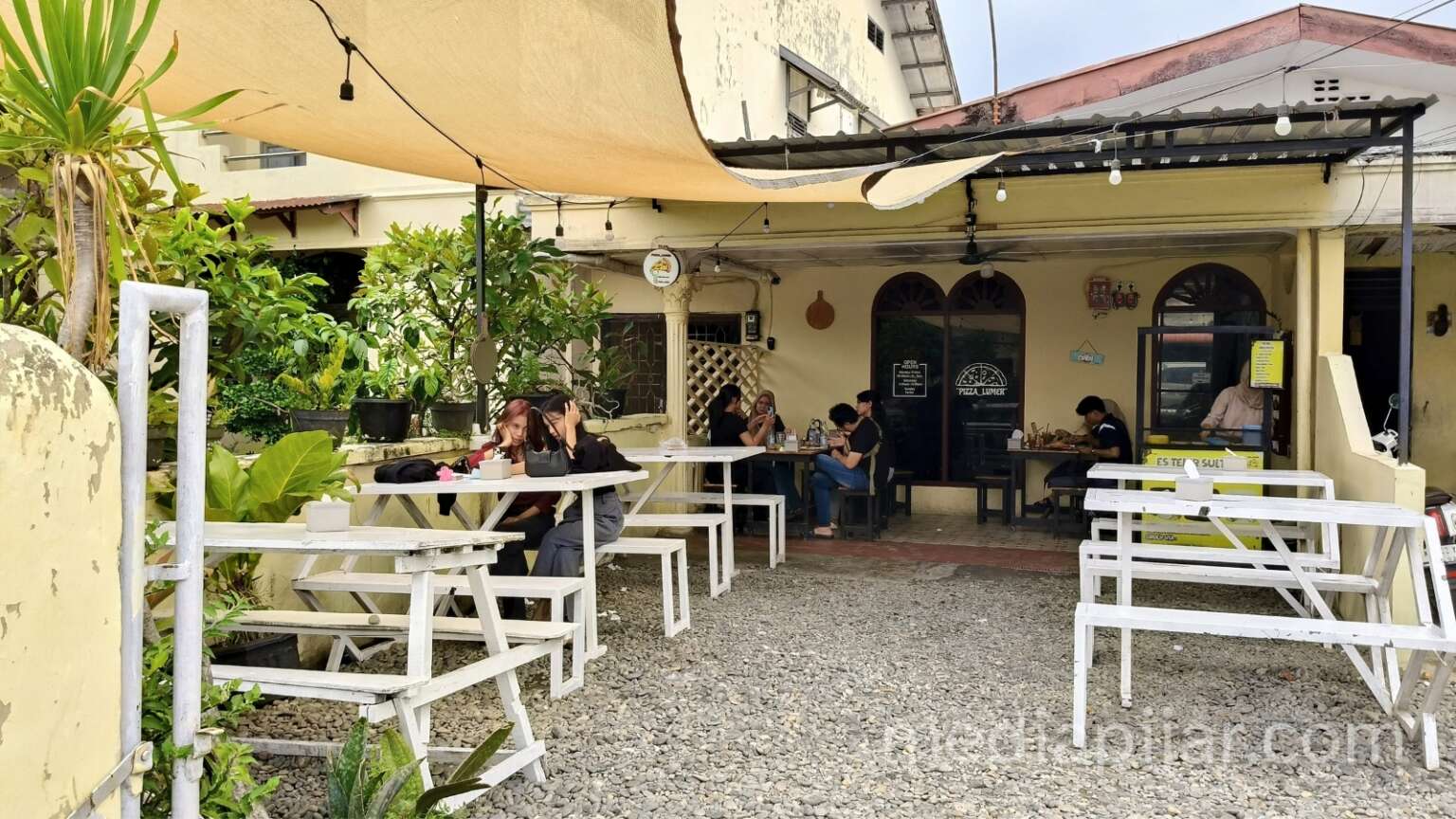 Pizza Lumer, Nuansa Homey dari Dapur Rumahan hingga Jadi Tempat ...